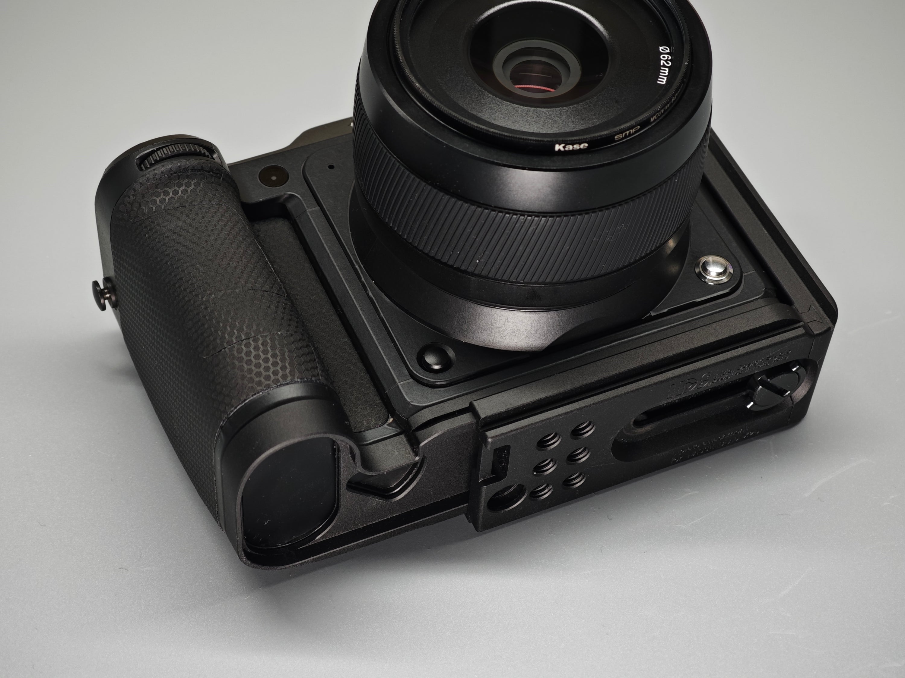 IDSworks Leica Camera modular custom handgrip & accessaries – IDS ...