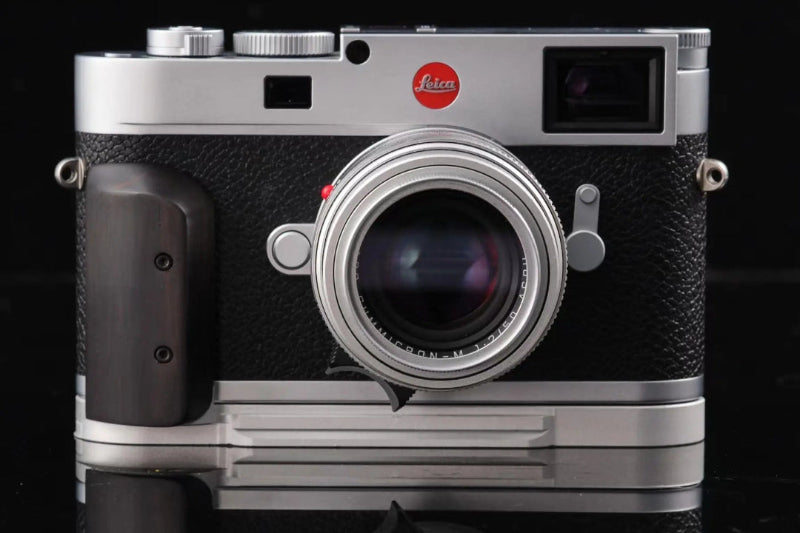 Leica M Series (Digital & Analog) – IDS initial design studio